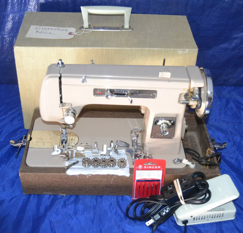 SIGNATURE ZIGZAG SEWING MACHINE SERVICED TESTED