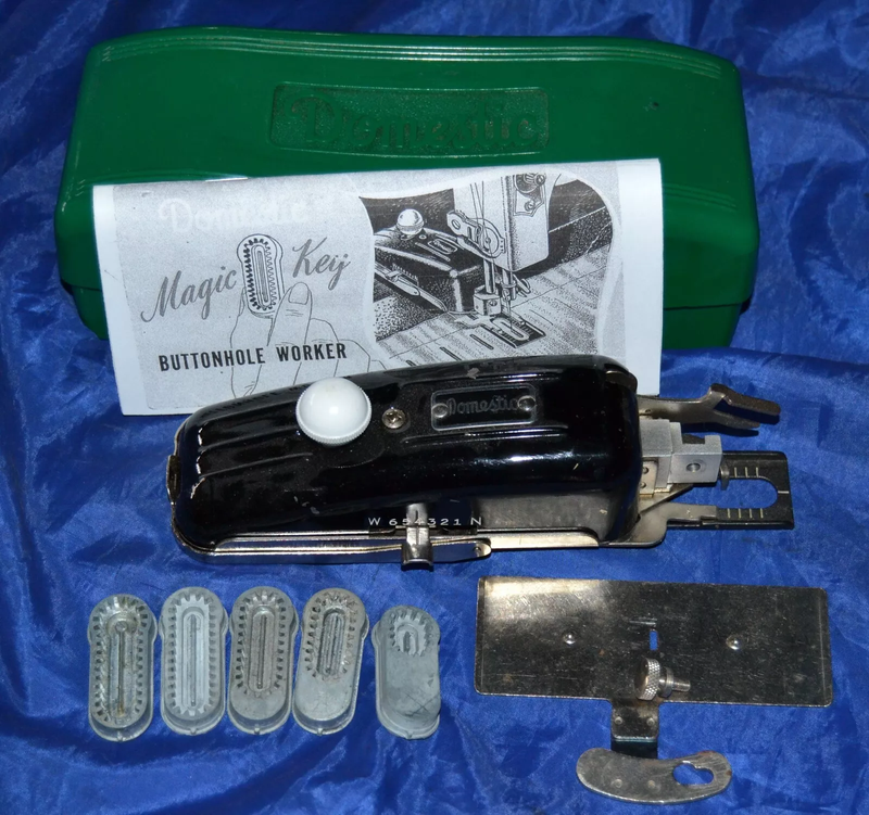 PROFESSIONAL BUTTONHOLER SINGER VERTICAL