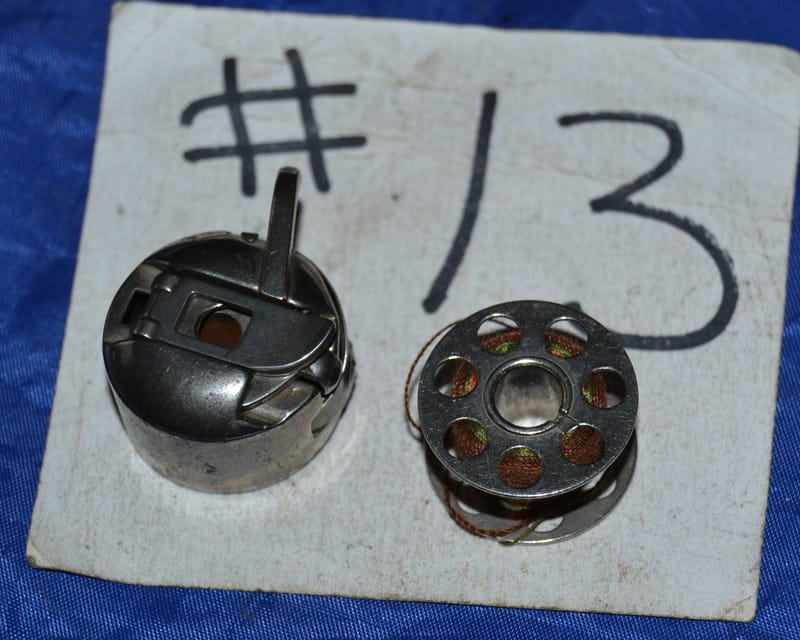 BOBBIN CASE SINGER 15-90/91 SEWING MACHINES