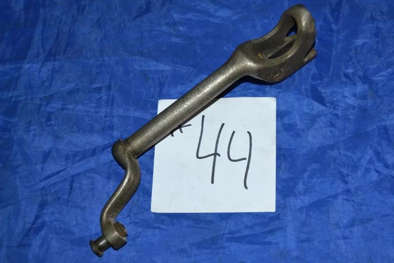 SINGER 128 LONG SHUTTLE SEWING MACHINE ORIGINAL USED PARTS