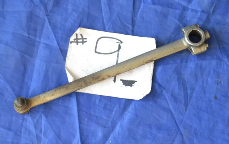 MAIN VERTICAL ROCKER SHAFT HOMESTEAD SEWING MACHINE ORIGINAL USED PART