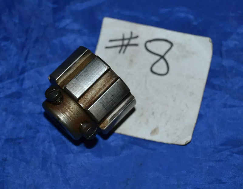 SINGER 306 ZIGZAG SEWING MACHINE ORIGINAL