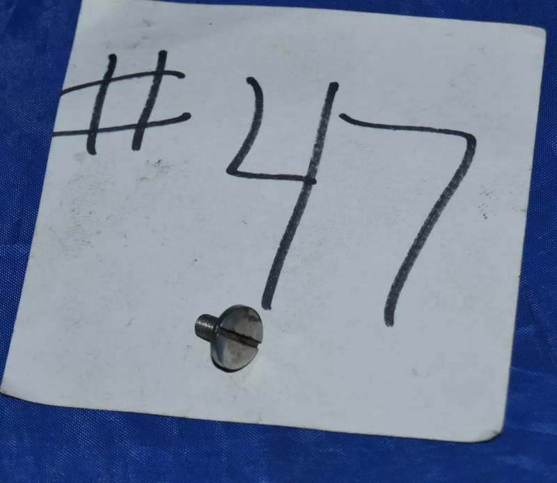 SCREW SINGER 306 ZIGZAG SEWING MACHINE