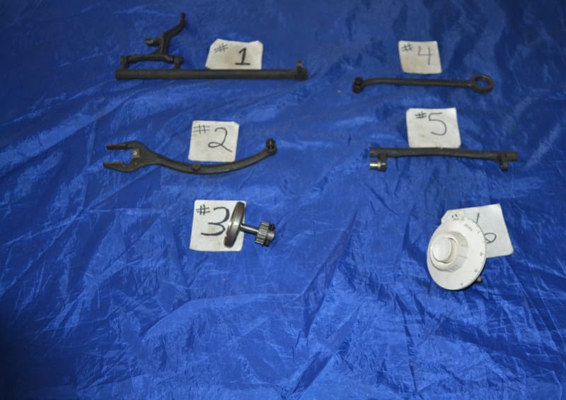 KNOB SINGER 247 SEWING MACHINE USED PART