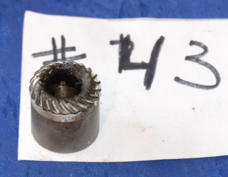 GEAR SINGER 327 SEWING MACHINE USED ORIGINAL PART