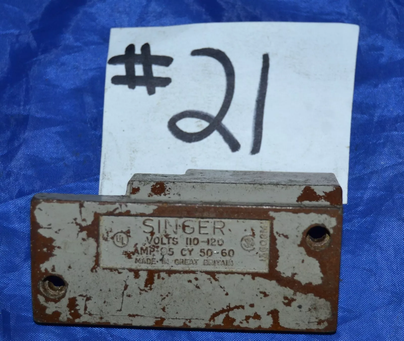 COVER SINGER 328 SEWING MACHINE USED PARTS