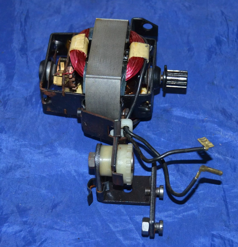 MOTOR SINGER 533 STYLIST SEWING MACHINES