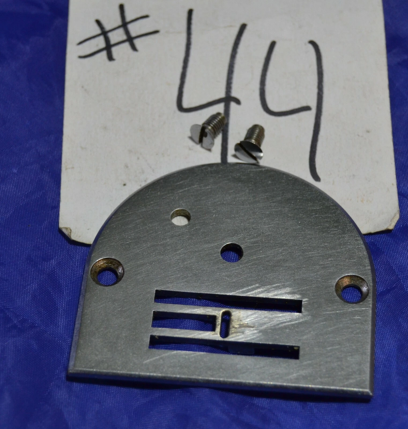 PFAFF 230 SEWING MACHINE ORIGINAL USED