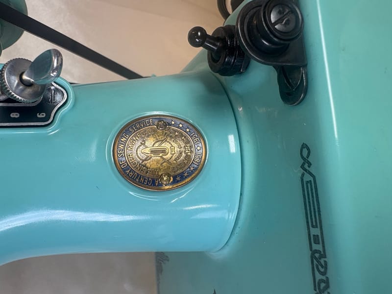 Blue Singer 221 Featherweight Sewing Machine