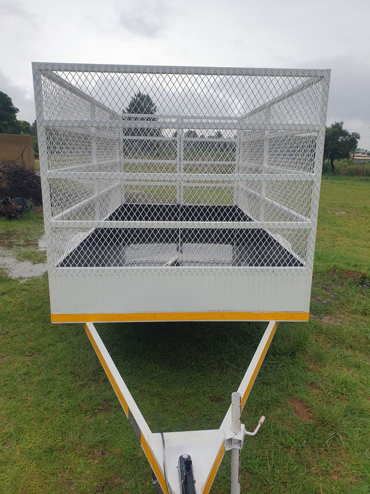 4 meter Double Axle Cattle Trailer