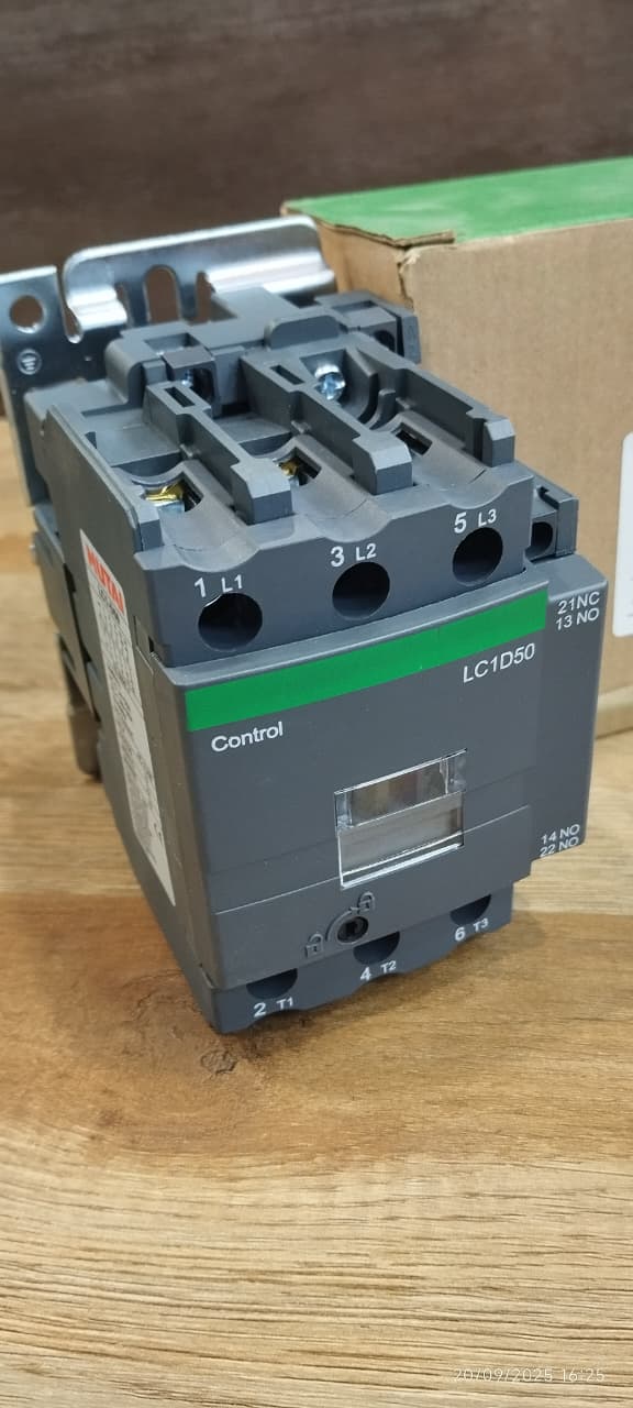 265 A contactor -CJX-F 265, 3 POLE - United Engineering Solutions