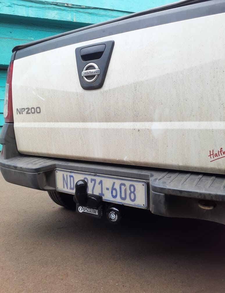 Nissan NP200 Towrite detachable Tow-bar