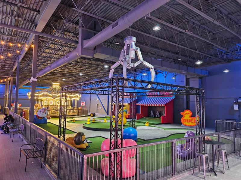 MINI GOLF - Central City Fun Park