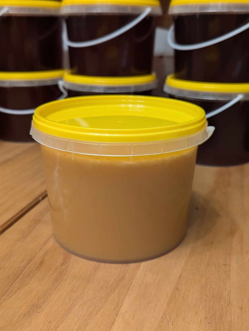 Ciets rudens meža pļavu ziedu medus - 1kg - Annas Dravas Lielbritānijā