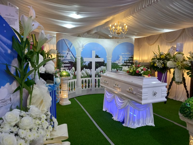 Catholic HDB Funeral Package S$6,888.00