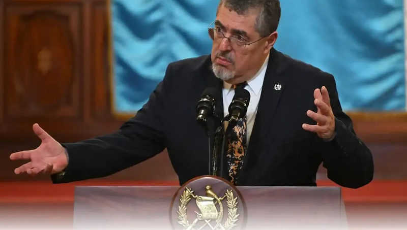 아레발로 대통령 개인재산 Q 724,614 - 과테말라 한과정보