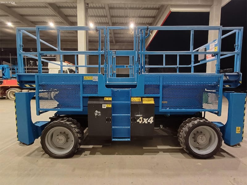 Genie GS 3390 RT (2014) - Notaðar Vinnuvélar - Verkfæri Ehf