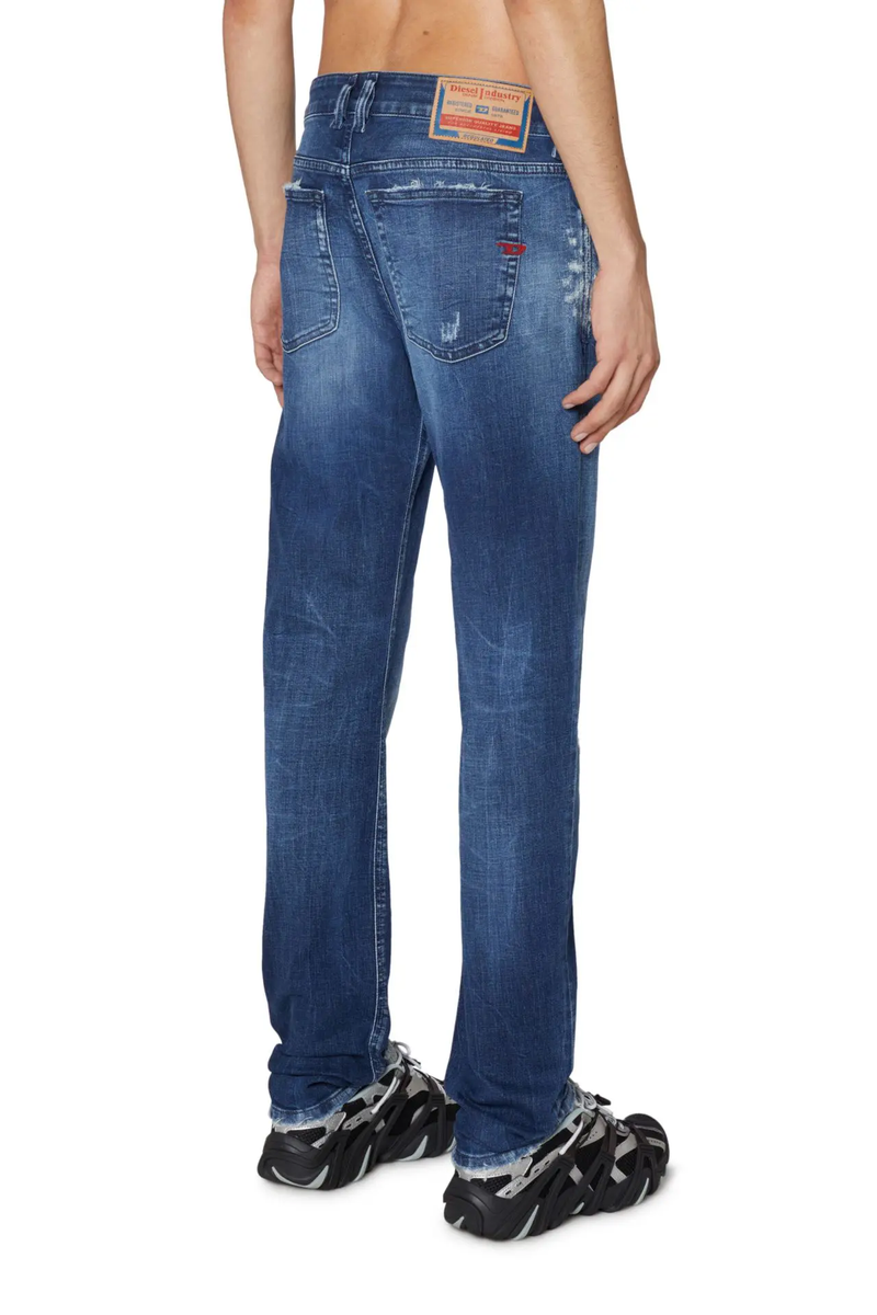 Club 501- קלאב 501