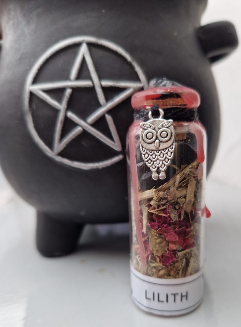 Lilith Altar Bottle - Lunamoon Creations