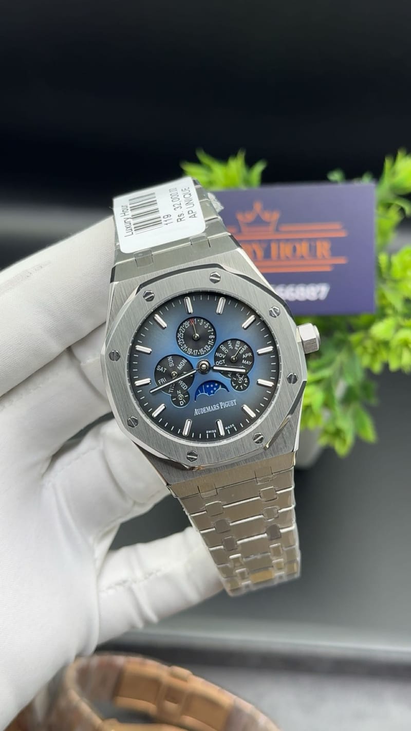 Year calendar model - Luxury Hour