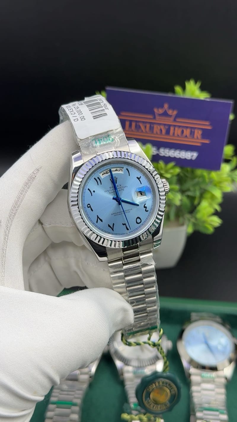 Sky blue arabic dial - Luxury Hour