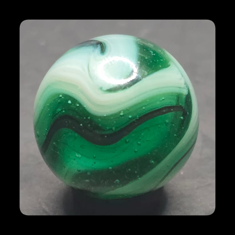 5/8" Heaton Swirl with Vitrolite Oxblood MINT - Mic'sMibs