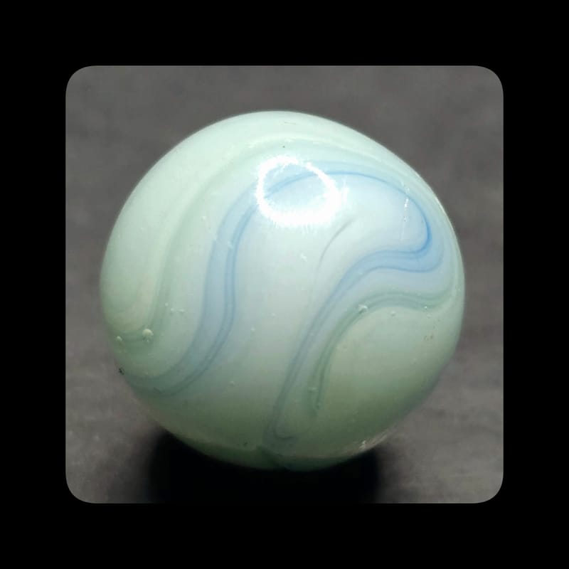 9/16" Dug Cairo Swirl =Blue & White w/splash of green M- - Mic'sMibs