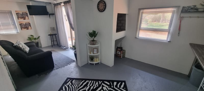 Zebra Self-Catering Unit - Nelson Guesthouse Aggeneys