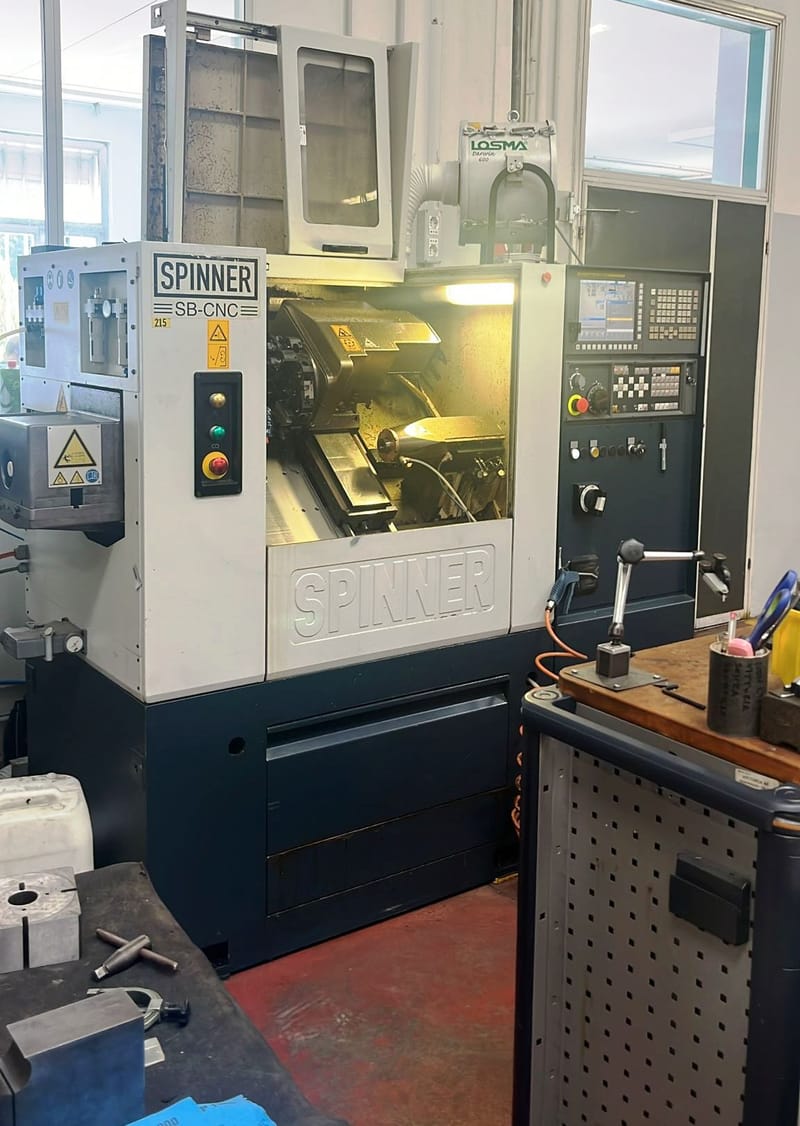 SPINNER LATHE SB 32 T CNC LATHE