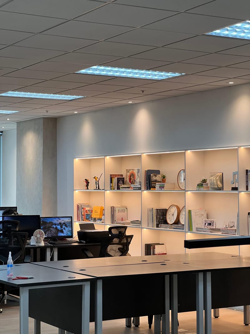 D-RAWRITE Office - Radius One Architecture and Construction