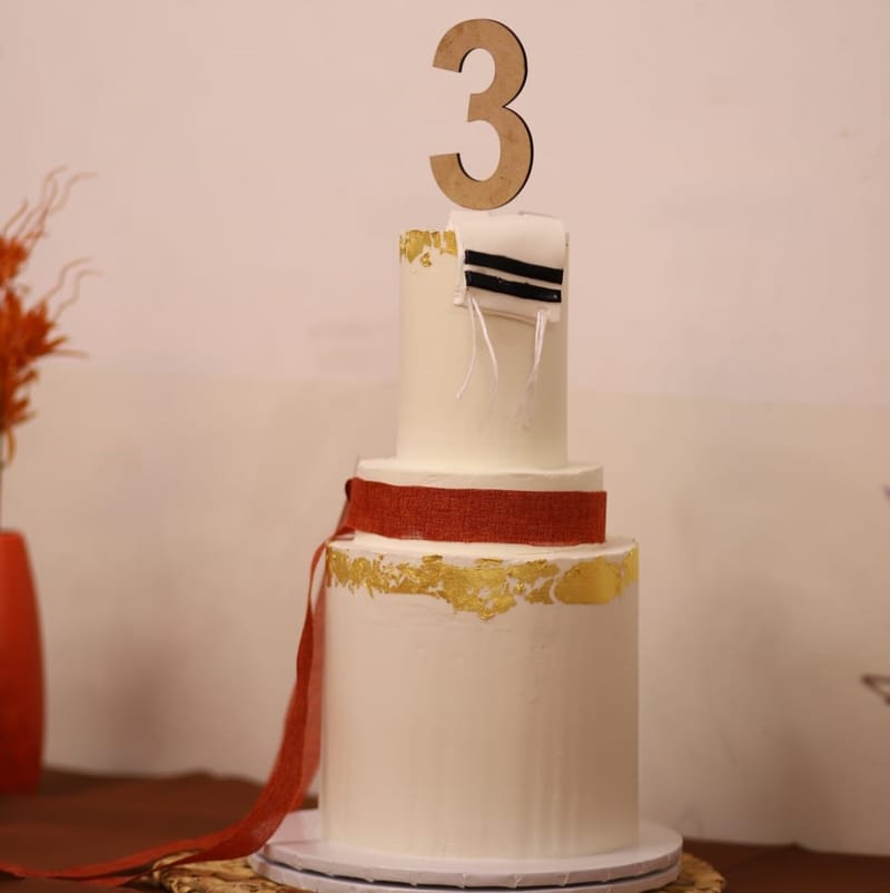 Tiered Cakes - Delicious Creations