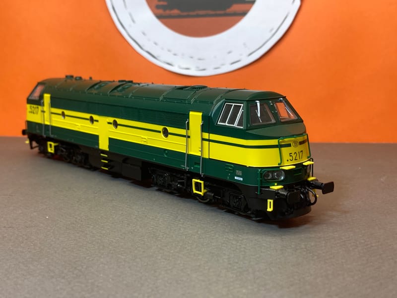 Roco 63966 HO - locomotive HLD 5217 verte bande jaune SNCB NMBS - Ferromax
