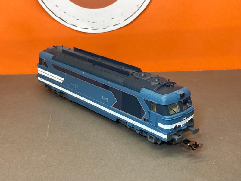 Piko 95179 HO - locomotive BB 67400 bleu plaque BB 67607 SNCF - Ferromax
