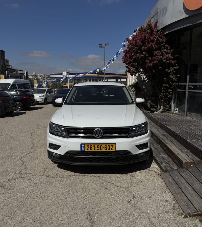 Volkswagen Tiguan - Omer Car