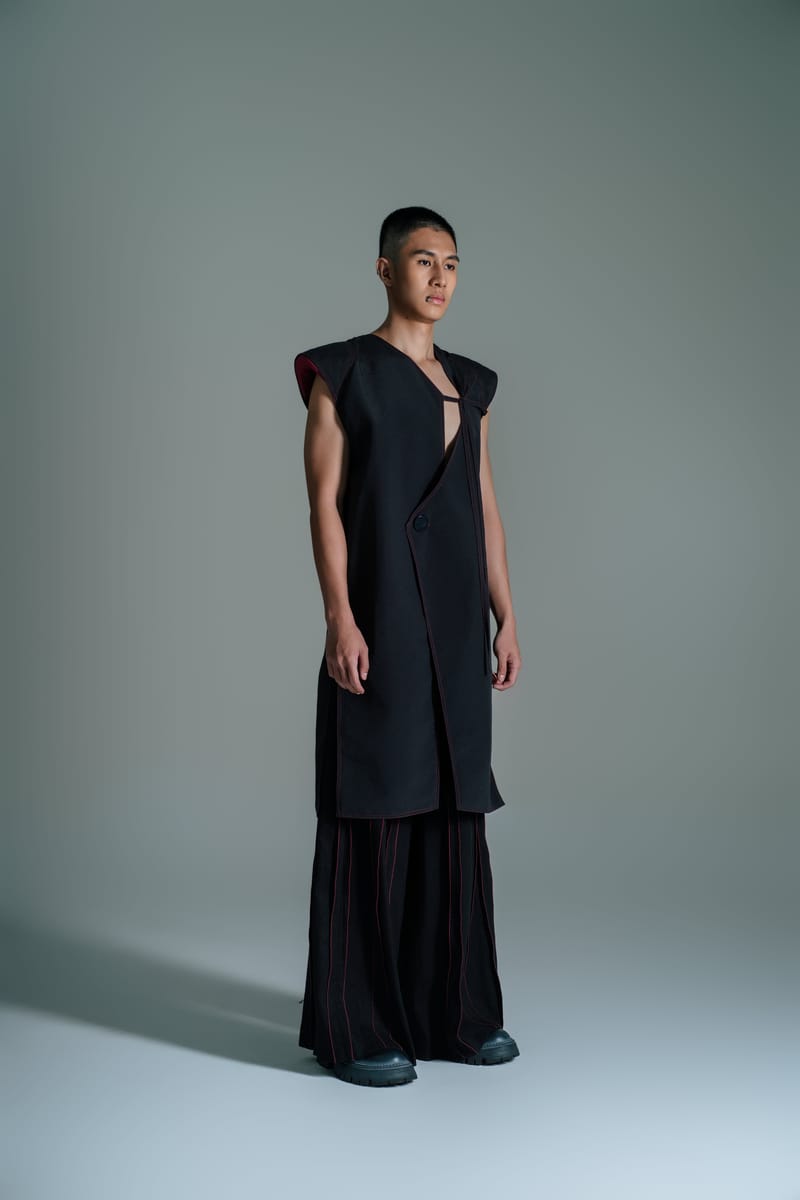 Long One-Sided Vest (Black) - EL byellielim