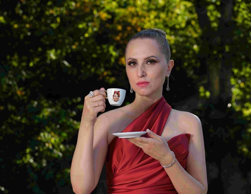 Kaave, 2024 yılında 6 dilde 2.5 milyar fal gönderimine ulaştı - foods ...