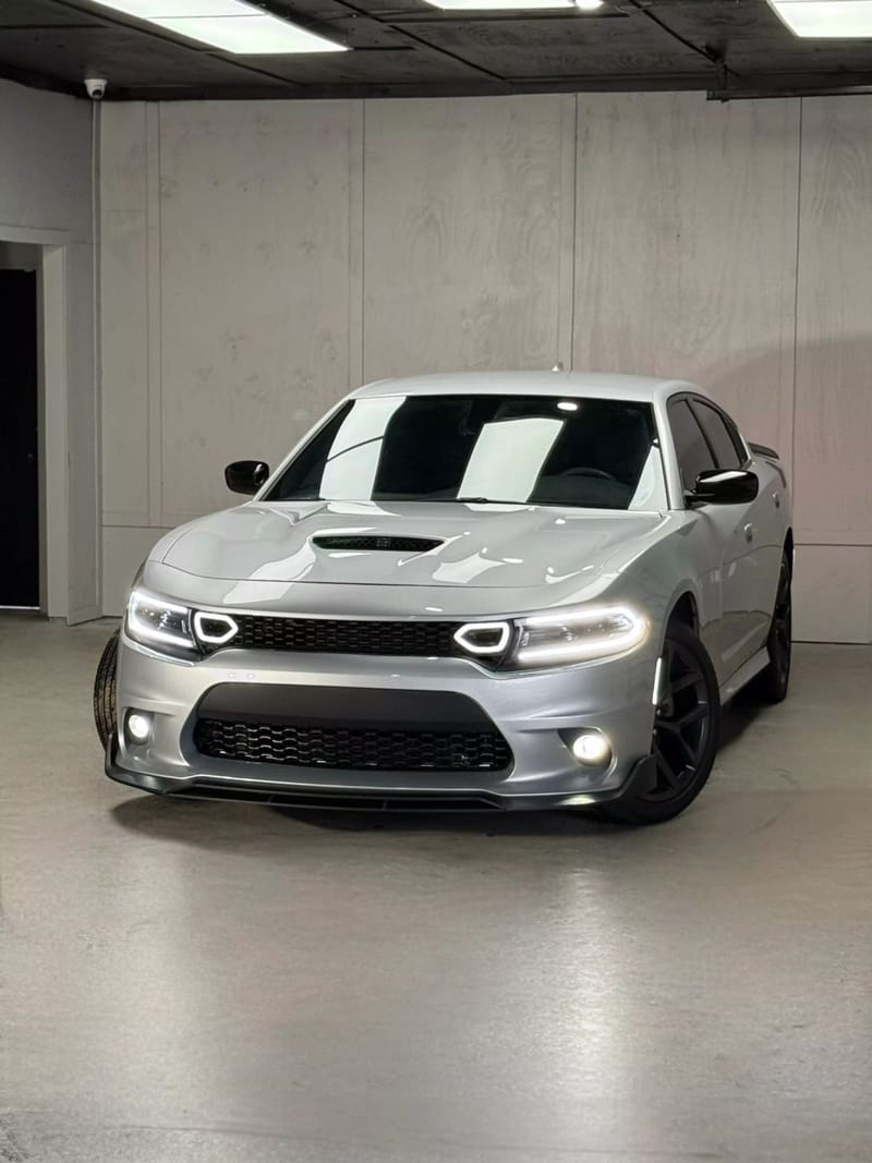 2020 DODGE CHARGER SXT SEDAN - johnfordAuto