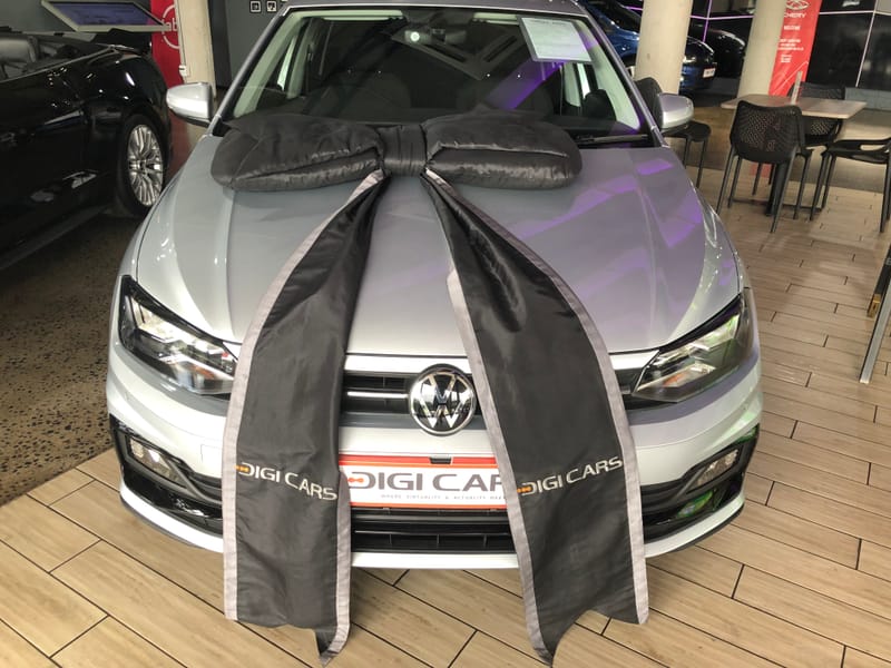 Bonnet Bows - Exclusive Car Bows & Covers
