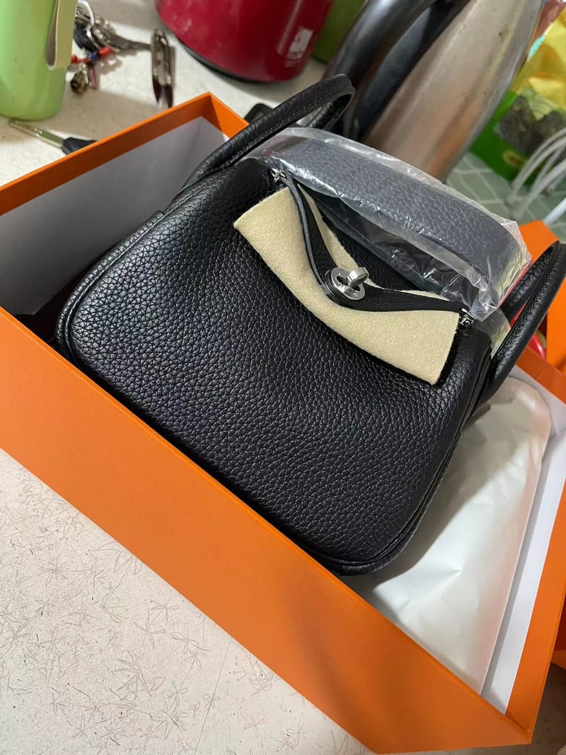 hermes lindybag 에르메스 린디백 미니 블랙 은장 - BAGBAY